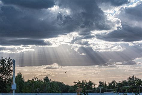 耶稣之光图片素材 耶稣之光设计素材 耶稣之光摄影作品 耶稣之光源文件下载 耶稣之光图片素材下载 耶稣之光背景素材 耶稣之光模板下载 搜索中心
