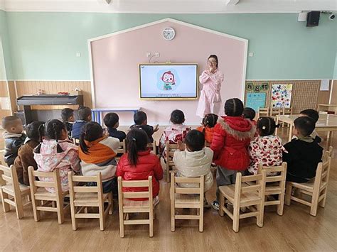 肥东县未来之光幼教集团万和云锦幼儿园开展健康教育进课堂活动凤凰网安徽 凤凰网