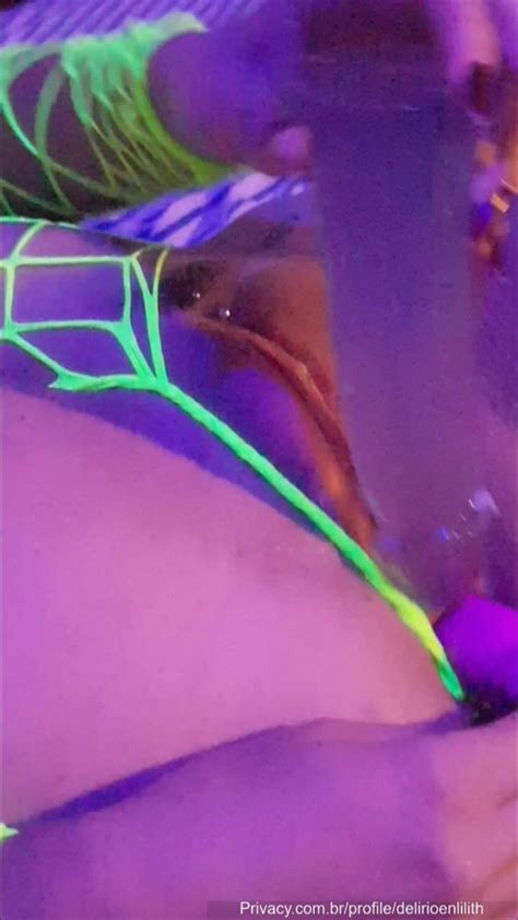 Masturbating For Real This Slut Loves Sex Cnn Amador