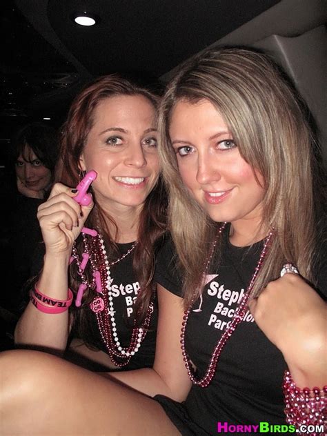 Amateurs Fondling And Sucking Cock At Cfnm Party Porn Pictures Xxx