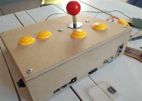 Programmable Arduino Powered Games Console Video Geeky Gadgets