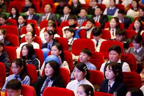 Санхүүгийн боловсрол олгох “level Up” хөтөлбөрийн нээлт Говь Алтай аймагт боллоо