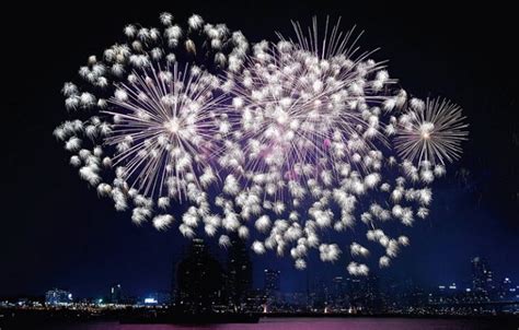 화상 입고 불에 옷 타도 매일 행복한 한화 ‘불꽃 디자이너 윤두연 과장 인사이트