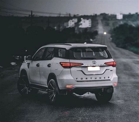 Toyota Fortuner Fortuner Toyota Wallpapers Hd Black Toyota Dream Cars