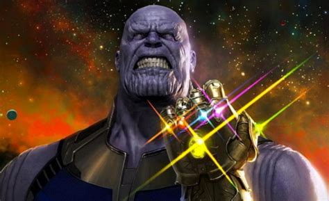 ‘마블 히어로 총출동하게 만드는 우주최강 빌런 ‘타노스의 정체 인사이트