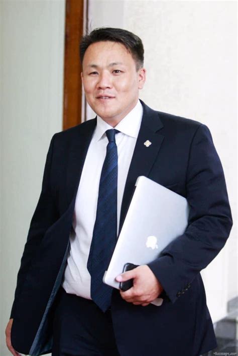 Дэнс мн Сэтгүүлч Т Шинэбаяр On Twitter Хилсээр шорондуулсан бүх улс төрчийн араас бичсэн