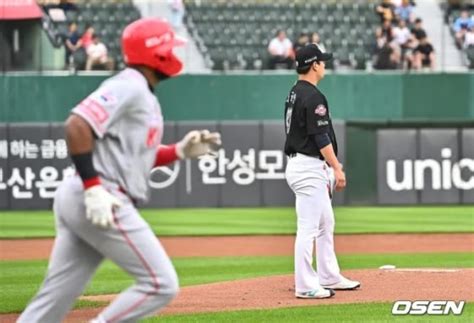 등판 전날 음주 나균안 향한 롯데 인내심도 한계 김태형 경고 날렸다