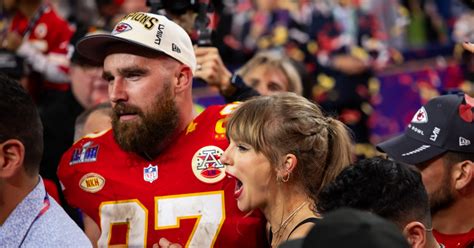 Fake Taylor Swift Cam Had Fans In Disbelief At Chiefs Giants Game Athlon Sports