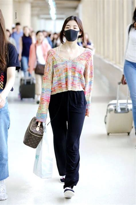 10 Times Itzys Lia Made Fans Fall For Her In Her Gorgeous Casual Fashion Koreaboo