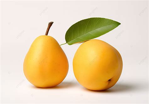 잎이 붙어 있는 흰색 배경에 천도복숭아 배 과일 노란색 누끼 배경 일러스트 및 사진 무료 다운로드 Pngtree