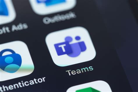 mastering teams how users can take charge of their microsoft teams phone experience loopup