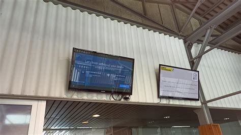 Windowss Doing General Windows Stuff Xd Rlinuxmemes