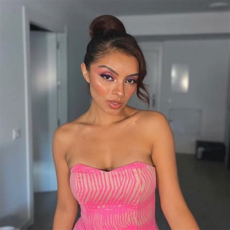 Angeles Arellano Angelesarellano9 On Threads