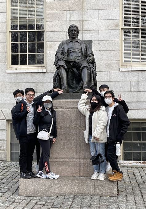 Nam Sinh H N I T H C B Ng T I M Th C T P T I Big T N M Nh T