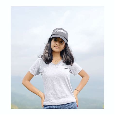 𝐄𝐦𝐢𝐥 𝐉𝐨𝐬𝐞𝐩𝐡 Emi Jo • Instagram Photos And Videos