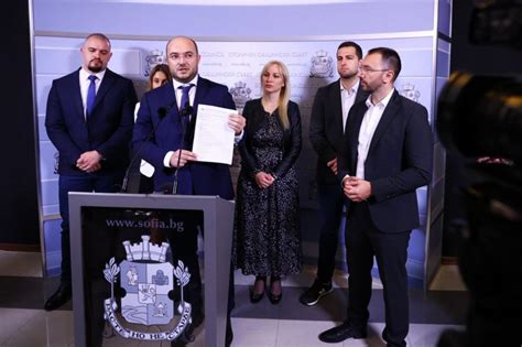 Съветниците от ГЕРБ СДС настояват за незабавни оставки в СОС Информационна агенция ПИК