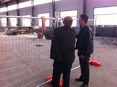 Temporary Fencing Mitre 10