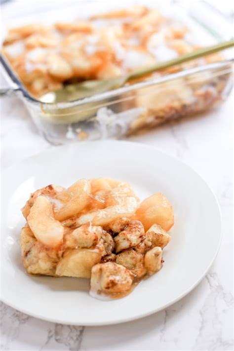 Cinnamon Rolls With Apple Pie Filling