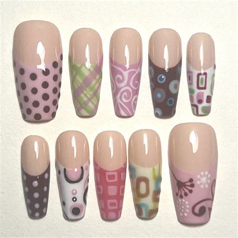 ⋆。° Early 2000s Pattern Nail Set 🎀🤎🪽⋆。° Ib Alwaysopressed In 2025