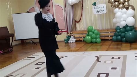 Шапокляк мешает провожать дошкольников в школу Смотреть онлайн в поиске Яндекса по Видео