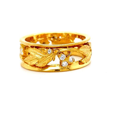 Three Leaf Diamond Band — Seven Fingers Jewelers