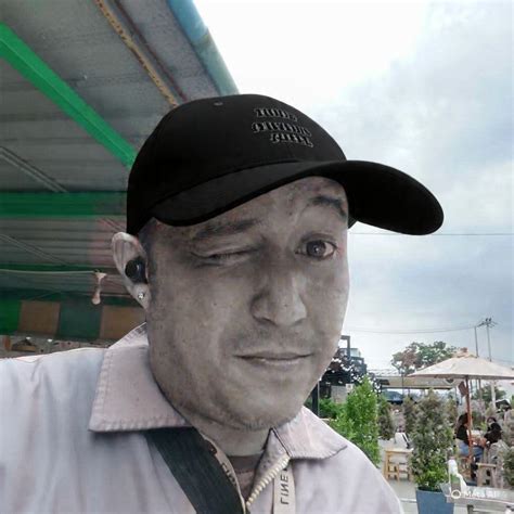 Xploypimx กินมั้ยย Facebook