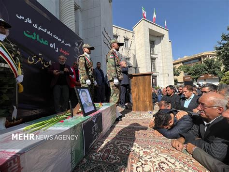 برگزاری آئین تشییع پیکر قاضی شهید احسان باقری در شیراز خبرگزاری مهر