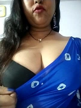 NATASHA 01 Naked Stripping On Cam For Live Sex Video Chat HotPinkNipples
