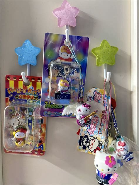 🌊 On Twitter 다이소에 후크 사러갔다가 누가봐도 내깔인 후크 발견해서 사옴 너무 귀여움……🥹