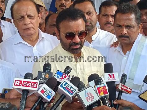 Labour Minister Santosh Lad Predicts No Modi Government In 2024