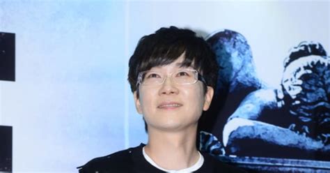 [종합]데뷔 30주년 서태지 드디어 새 앨범에 대해 입 열었다 조금 긴 호흡으로 기다려달라 전문