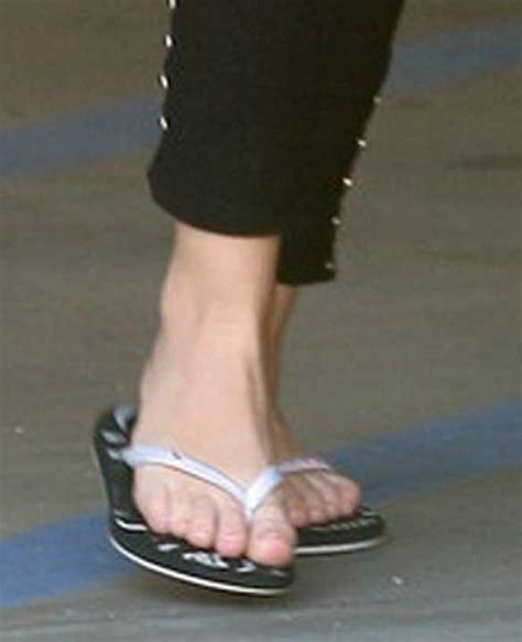 ♥hannah Montanas Feet♥ Mileys Feet Set37