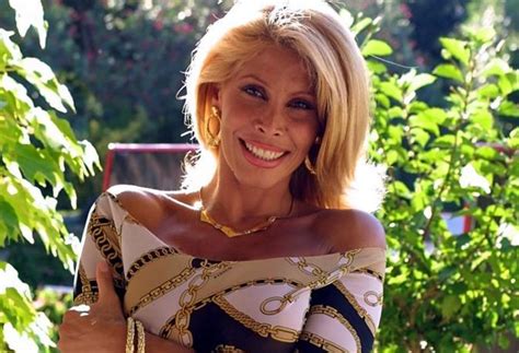 Milly D Abbraccio La Fotogallery Corrieredelmezzogiorno