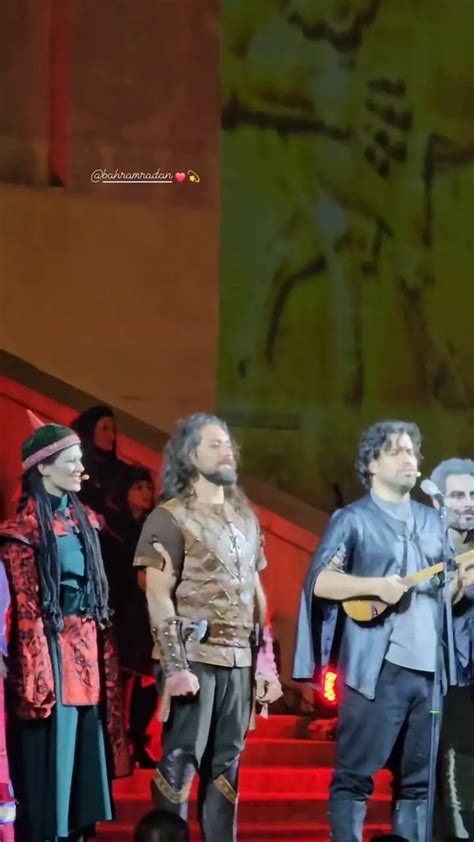 وقتی مینا مختاری عصر جمعه بدون جان کوچولو به تماشای تئاتر فاخر همسرش می