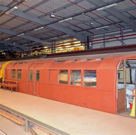 British Diesels And Electrics Class 485 4 Vec Updated