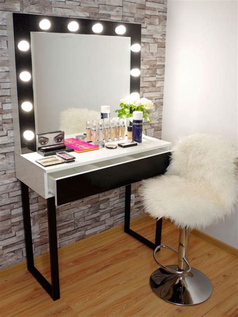 Зеркала для туалетного столика с подсветкой товары и услуги Витражные Технологии