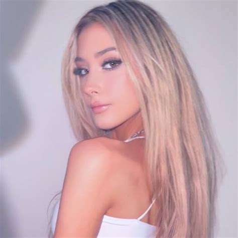 Sofie SanFilippo Sofiesanfilippo Threads Say More