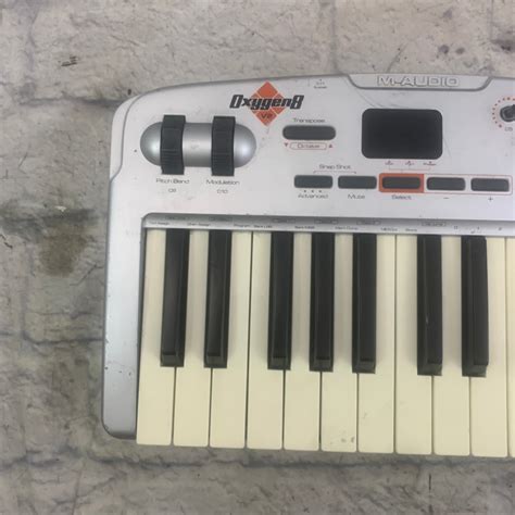 M Audio Oxygen 8 V2 25 Key Controller Evolution Music
