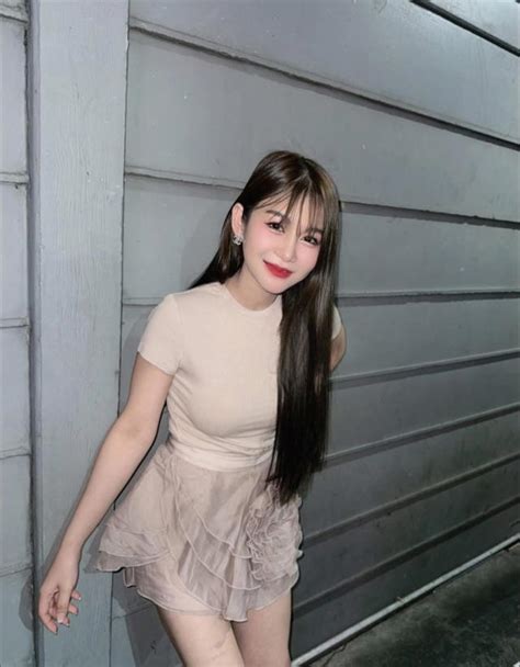 รู้จัก ครูเบียร์ เปิดตัวแฟนหนุ่มดีกรีโปรกอล์ฟ เล่านิทานหนูนาโรเบิร์ต