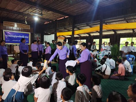 လေးမျက်နှာမြို့နယ်တွင် ဧရာဝတီတိုင်းဒေသကြီးအစိုးရအဖွဲ့ဝန်ကြီးချုပ် ဦး