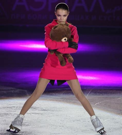 Пин от пользователя Nudayaka на доске Anna Shcherbakova Фигурное катание Коньки Спорт