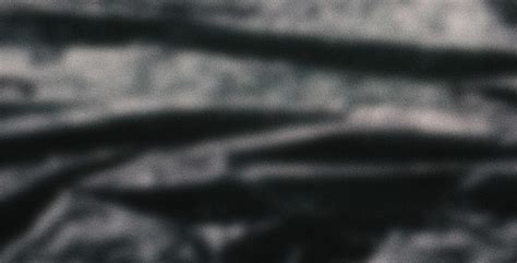 레트로 필름 사진 효과 그런지 텍스처 프레임 먼지가 묻은 홀로그램 추상 여러 가지 빛깔의 빈티지 복고풍 사진 무지개 빛 누출 프리즘 색상 Cd 커버용 폴리에틸렌 포장 비닐