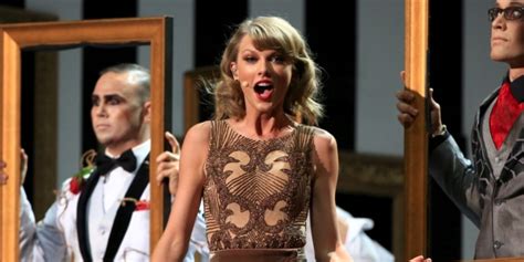 Taylor Swift The Controversy Surrounding Her Sexuality And The New York Times Op Ed Socialite