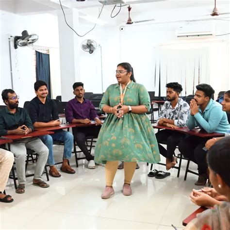 Matlab Vs Python Which One Should You Learn 10000coders Blog