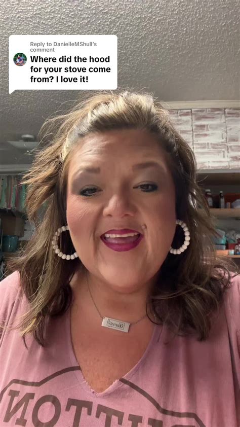 Scrotum Chin Still Telling Folks She Doesnt Use Filters R