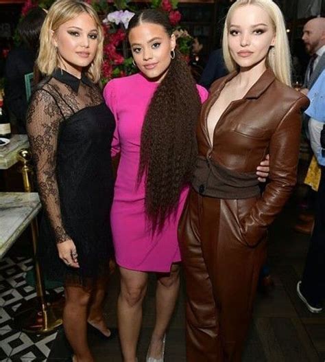 Pin De Davietheghost Em Sarah Jeffery Camila Morrone