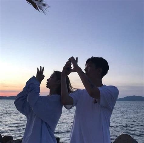 ไอเดียถ่ายรูปเที่ยวทะเลกับแฟน Ladyissue เว็บรีวิวเครื่องสำอาง ชุมชนผู้หญิง ฮาวทูแต่งหน้า