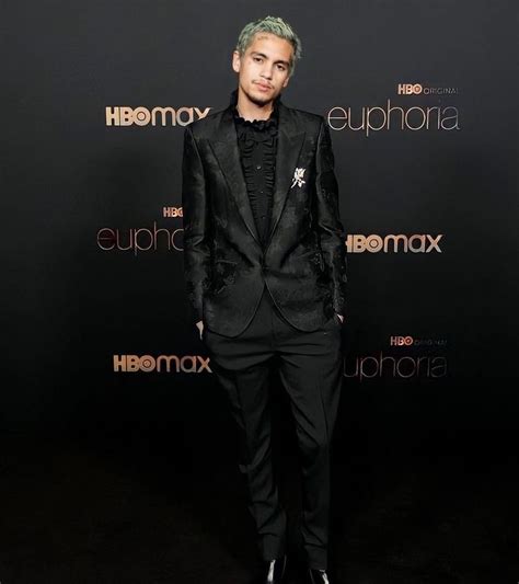 Dominic Fike Euphoria Trippy Wallpaper Premiere