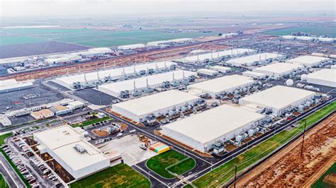 Microsofts Virtual Datacenter Tour Opens A Door To The Cloud Microsoft Azure Blog