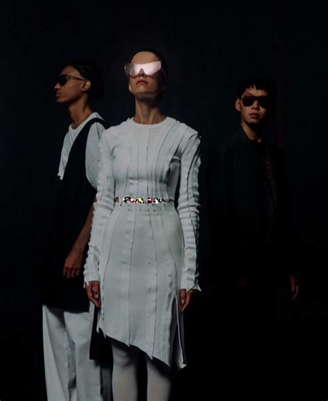 استایل آرتسی یا هنری دقیقا چیست و از چه عناصری تشکیل می‌شود؟ این لباس